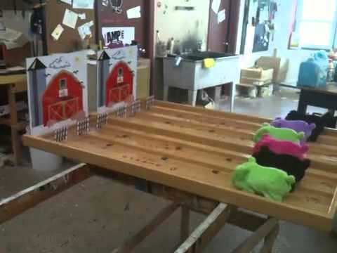 Pig Race Games - YouTube