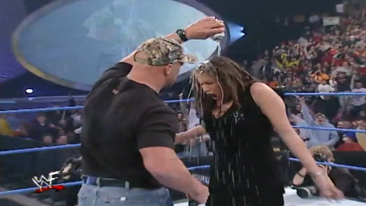 Stone Cold Gives Stephanie A Beer Shower 12/28/2000 - YouTube