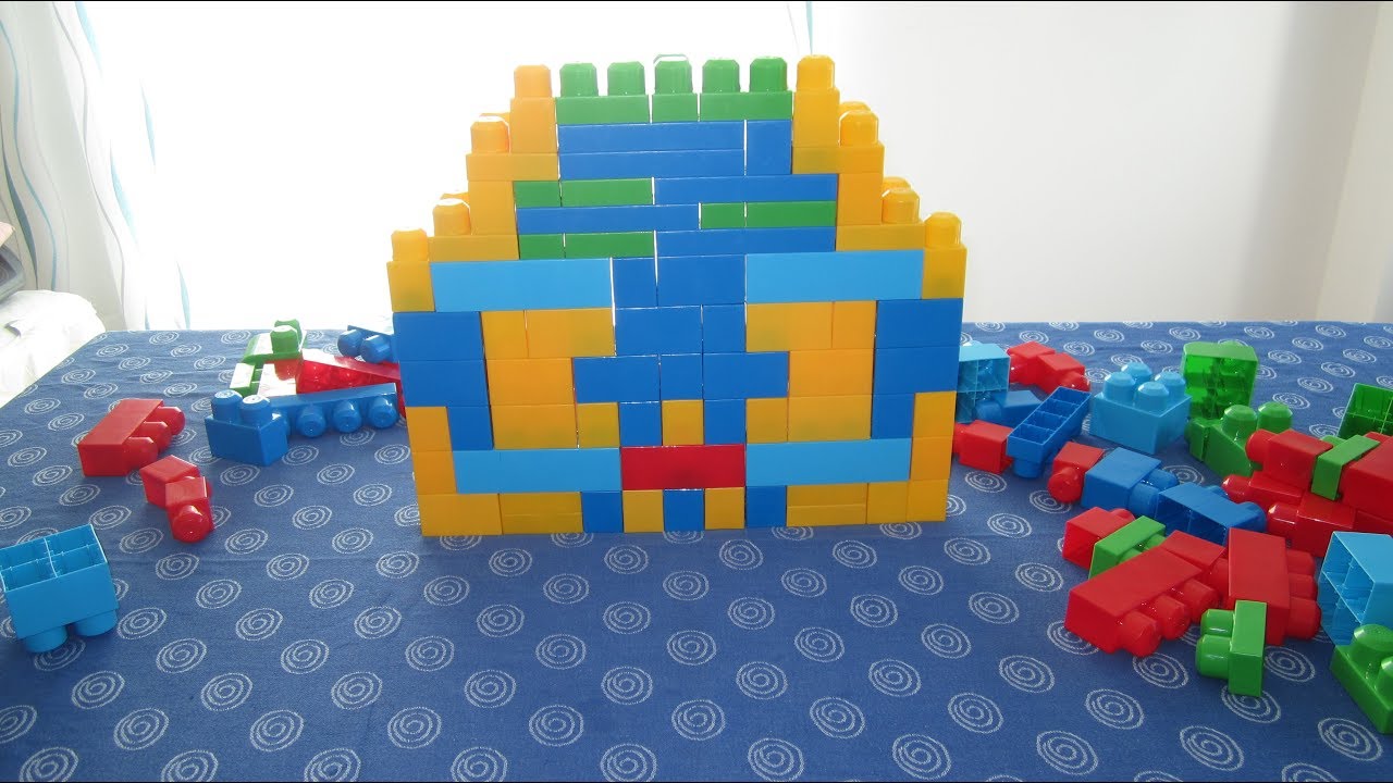 SKULL - Mega Bloks - First Builders - YouTube