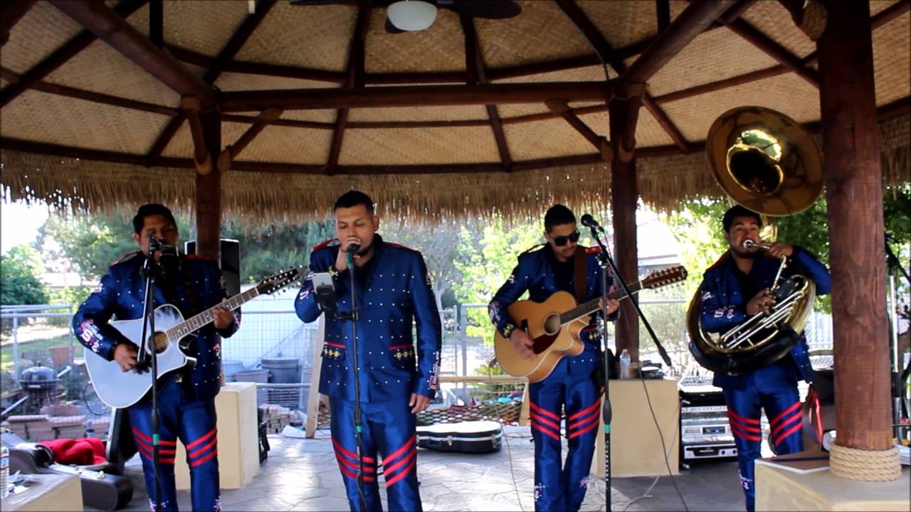 Los Coroneles Del Señor "En Vivo" En Un Rancho por La Sierra - YouTube