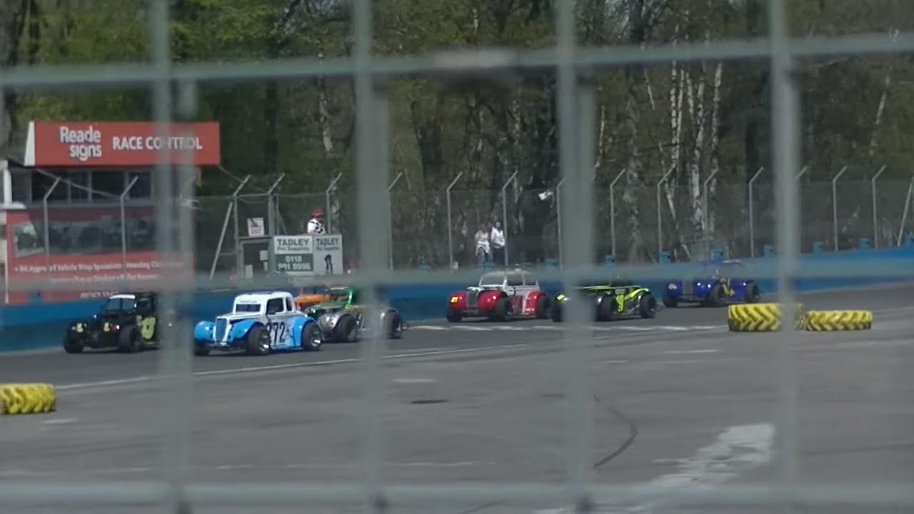 Aldershot Raceway 1st May 2016 - YouTube