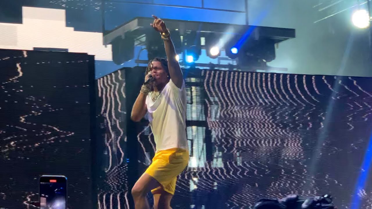 Lil Baby -Live 2022 (Chicago 8/4/2022) - YouTube