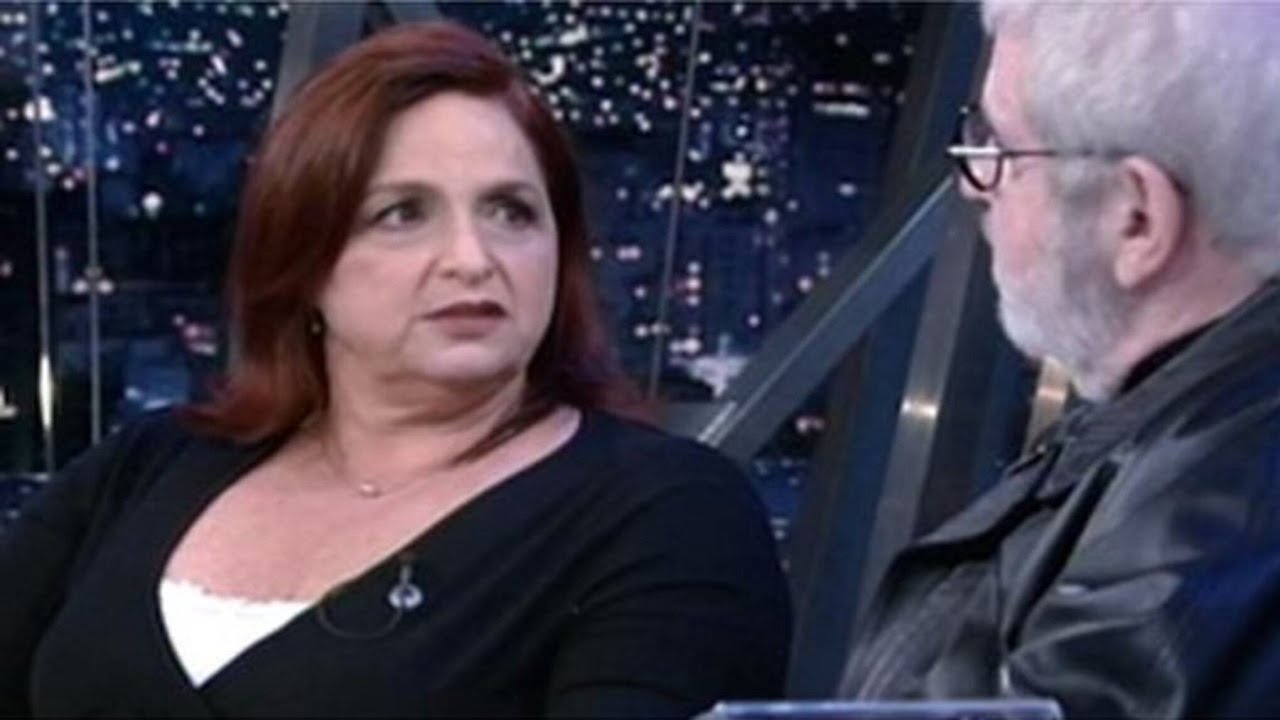 Atriz Mira Haar fala da peça 'Mammy Vai à Lua' - YouTube
