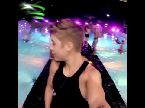 Jastin bieber beauty And beat ft nicki minaj side