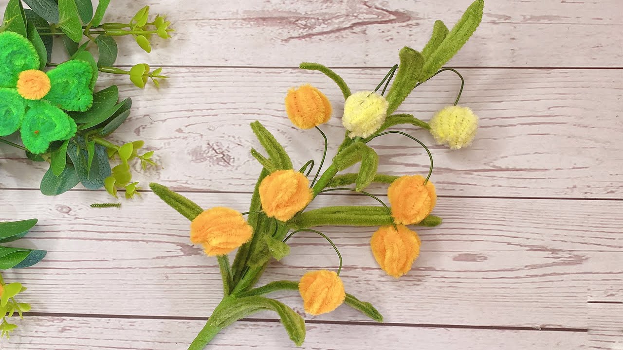 Beautiful Pipe Cleaner GOLDEN BERRY | DIY Easy Pipe Cleaner Flower ...