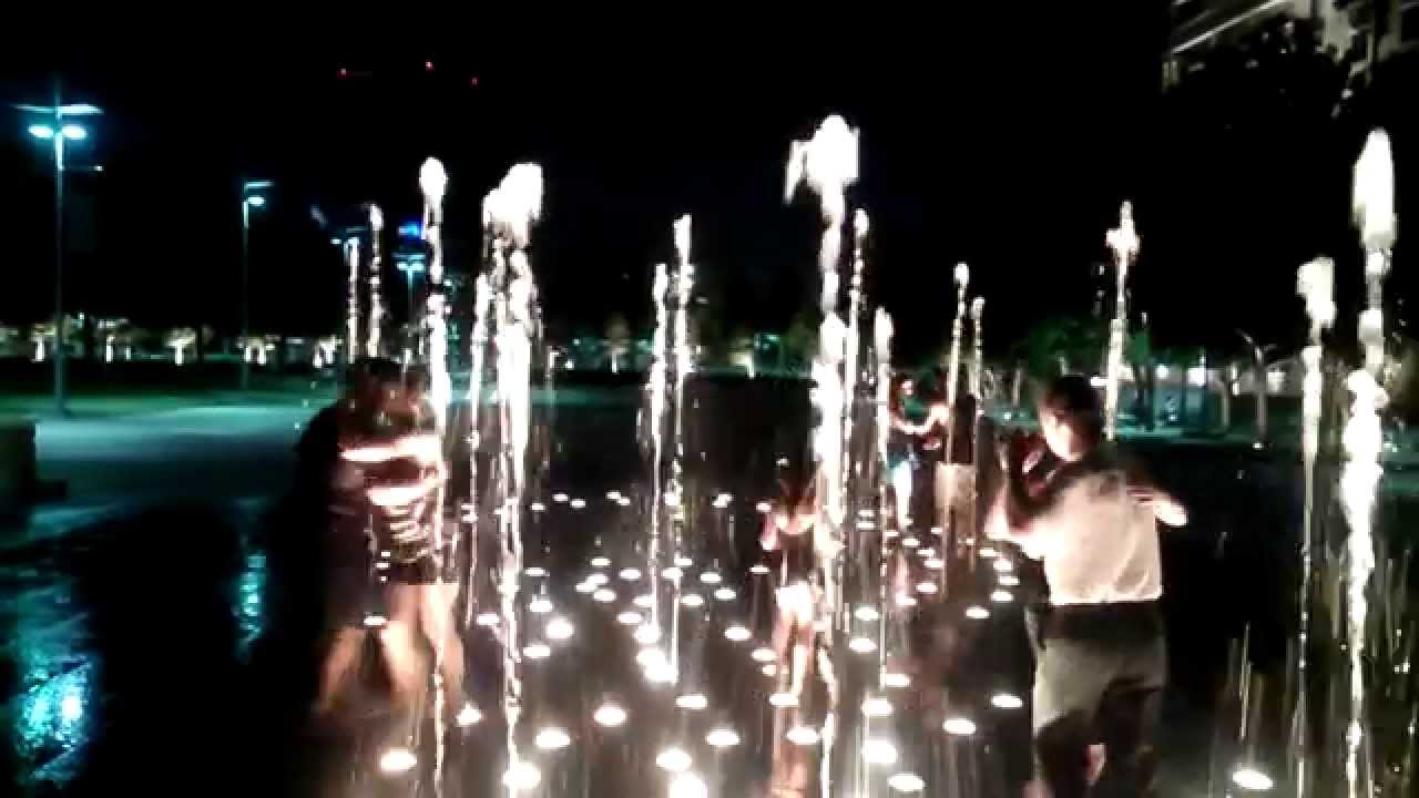 Pop-up Splash Pad Waltz - YouTube