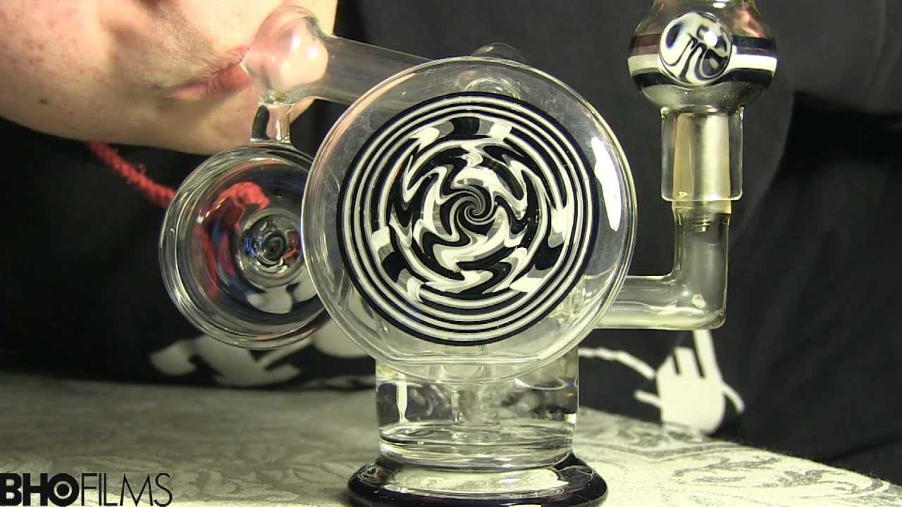 Dabs Of Blue Dream Oil Cacaroon Toro Collab 4 Slit - YouTube