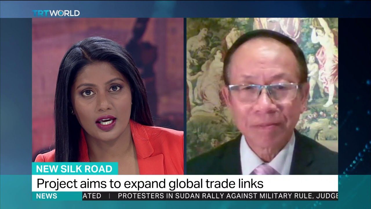 China wraps up the second summit: Interview with Andrew K P Leung - YouTube