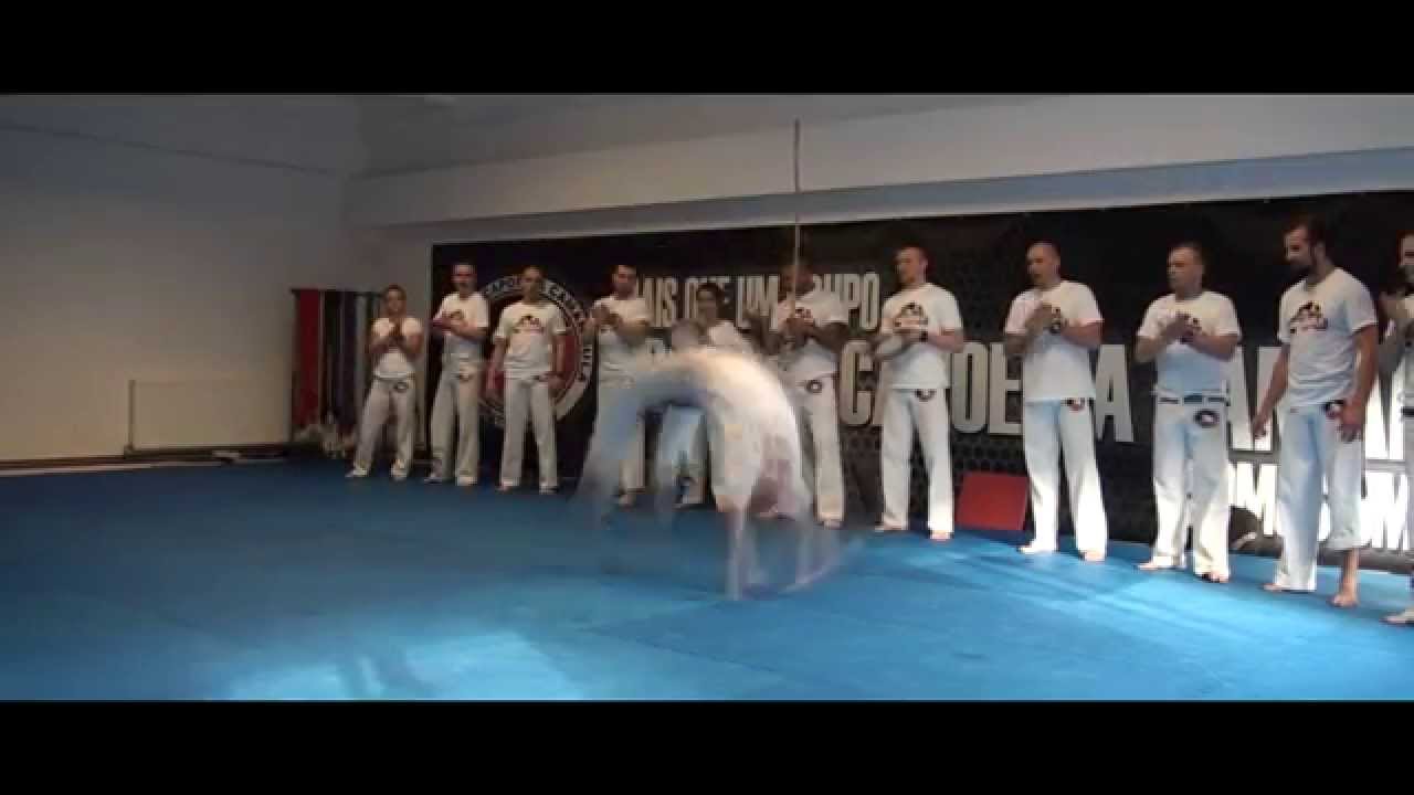 Capoeira Camangula Solo - Armada Gdańsk - YouTube