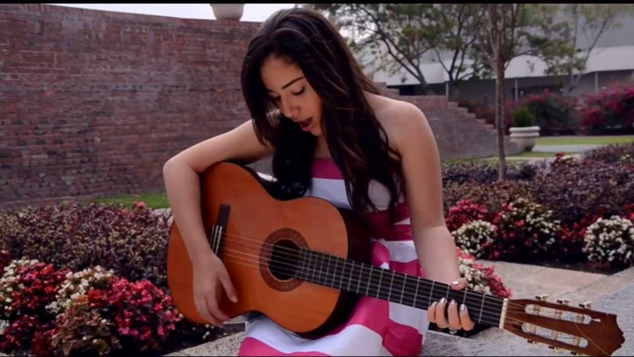 Videoclip Samantha, Sweet Xv. - YouTube