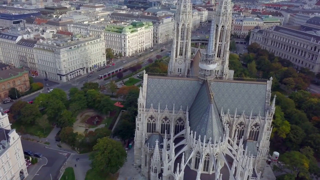 Vienna 2017 from the Air - YouTube