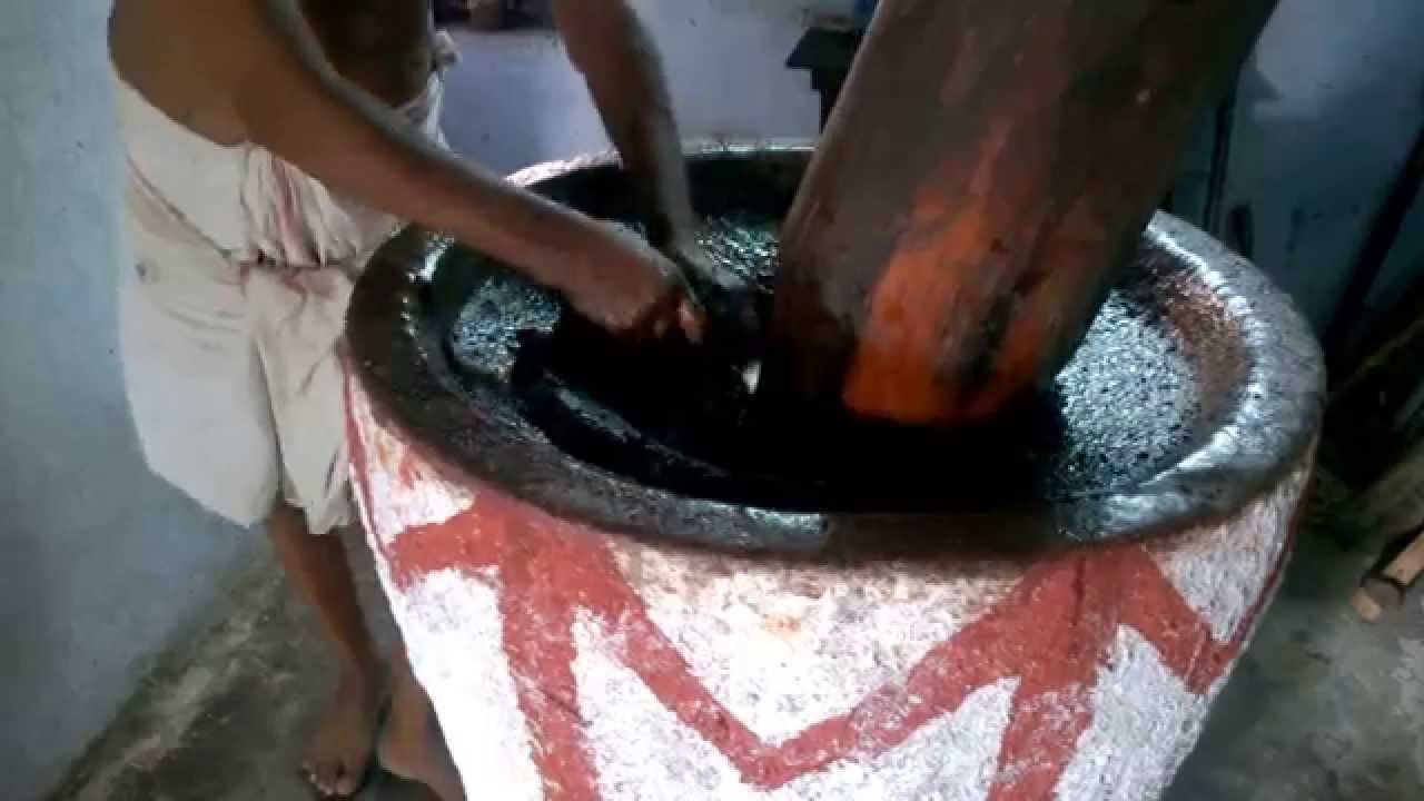 Cold Pressed Nalla Ennai( Gingelly Oil) from Chekku... Part-2 - YouTube