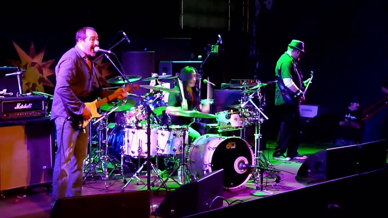 Michael Cosyn Group - Born Again - Opening for Robin Trower at the ...