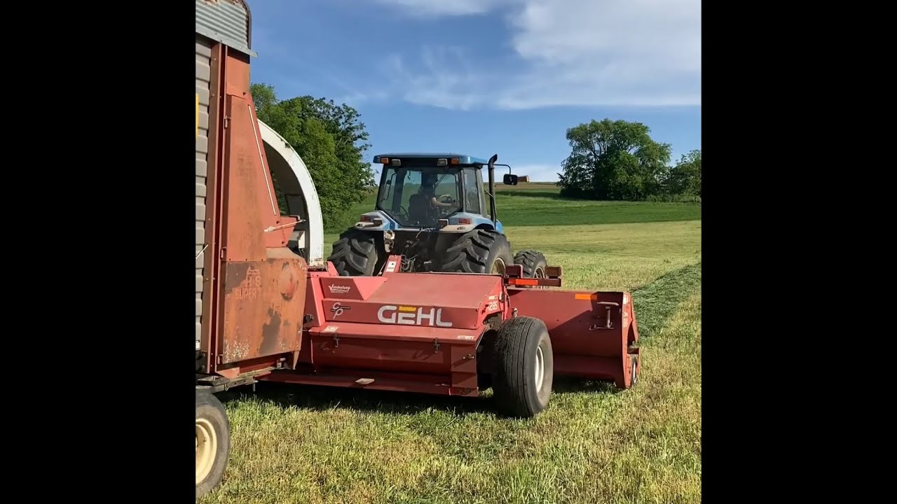 We Bought a Gehl 1285 Last Year, and Why Got Rid of the FP230. - YouTube