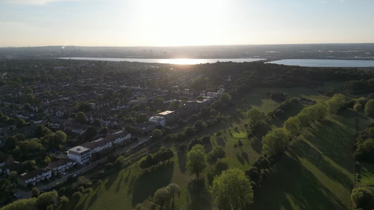 Chingford Plain Drone Footage (Chingford, London) DJI Mini 3 Pro ...