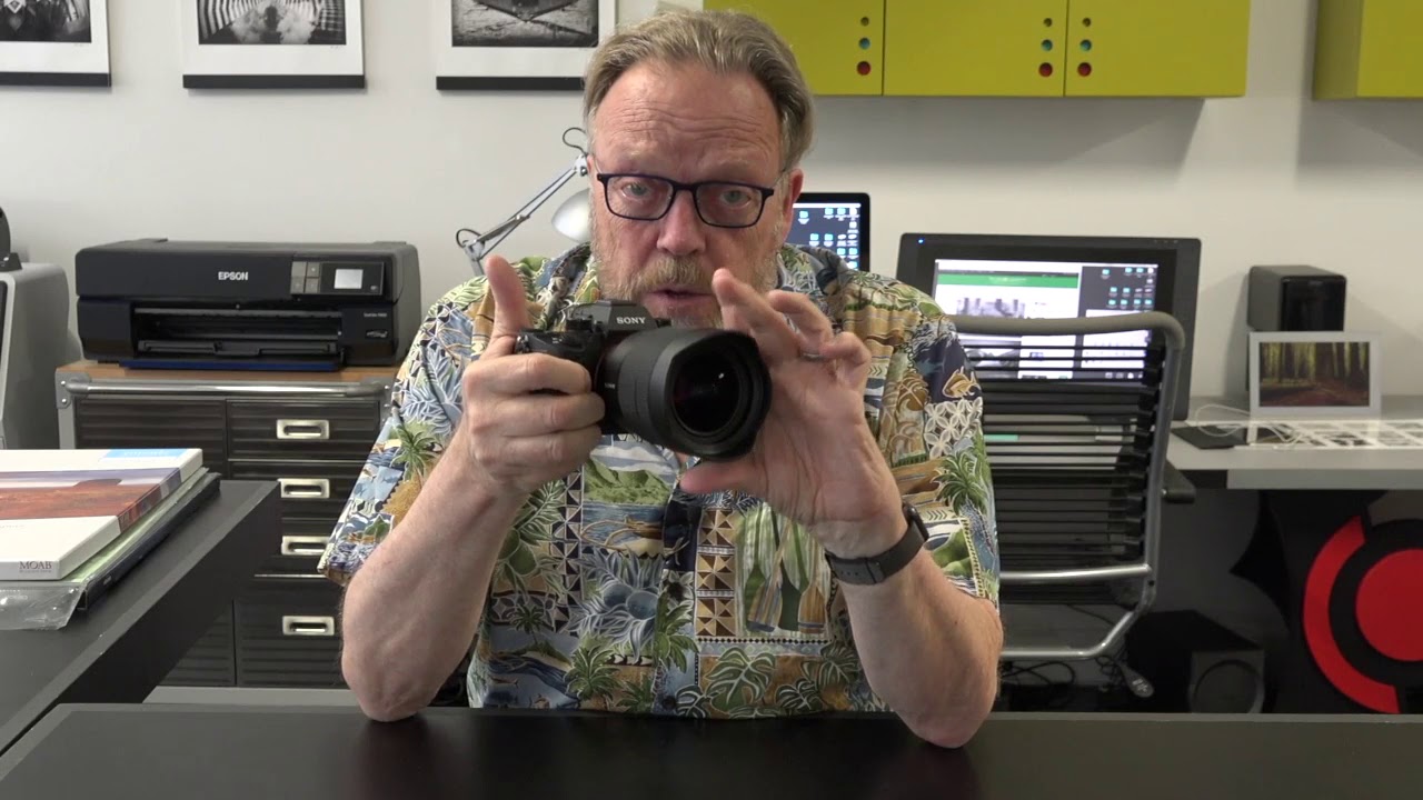 Sony G Series Zoom 12 - 24 - YouTube