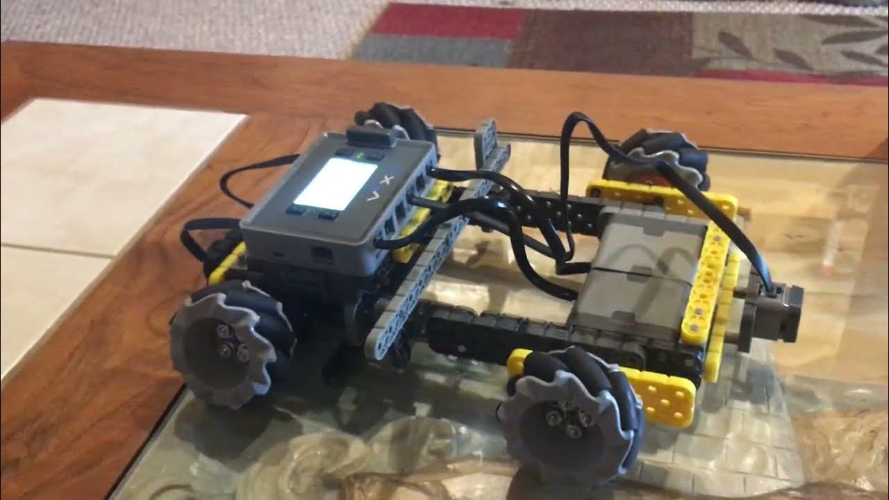 VEX Mecanum Wheels 1st Test with HexBug - YouTube