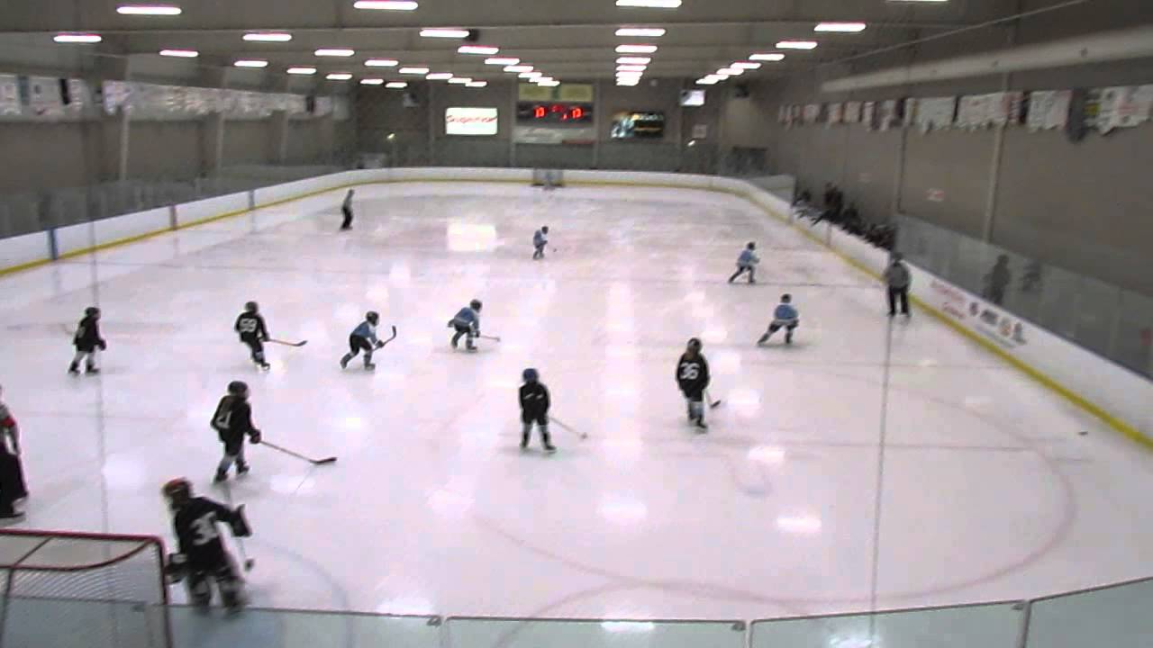 Moncton-Coupe Atlantique-23-25 mai 14- But de Jacob Arsenault (23) vs ...
