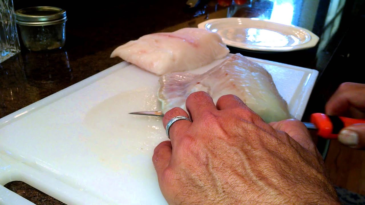 Deboning a ling shoulder fillet - YouTube