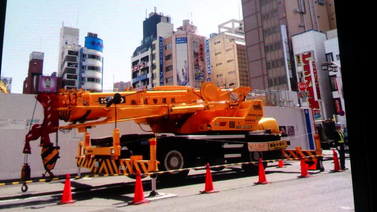 Kato works- rough terrain crane Japan - YouTube