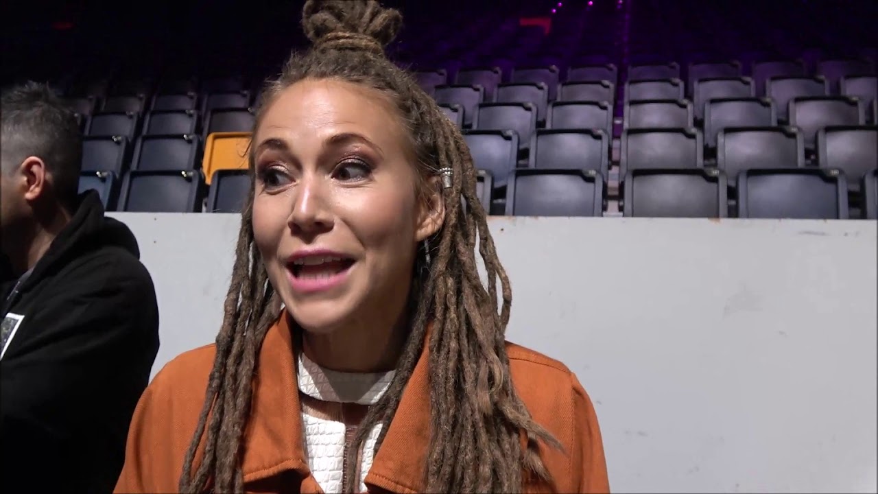 Melodifestivalen 2020 - Grand Final: Interview with Mariette (Shout it ...