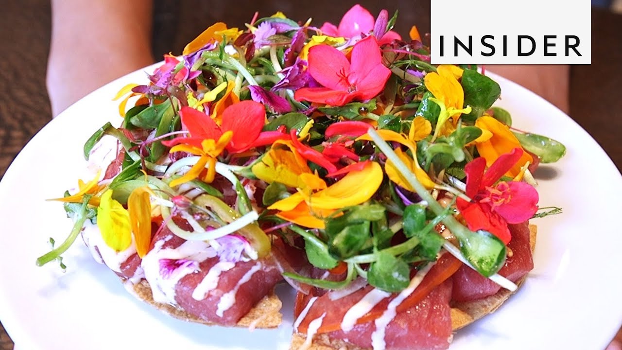 Restaurant Makes Tuna Sashimi Pizza - YouTube