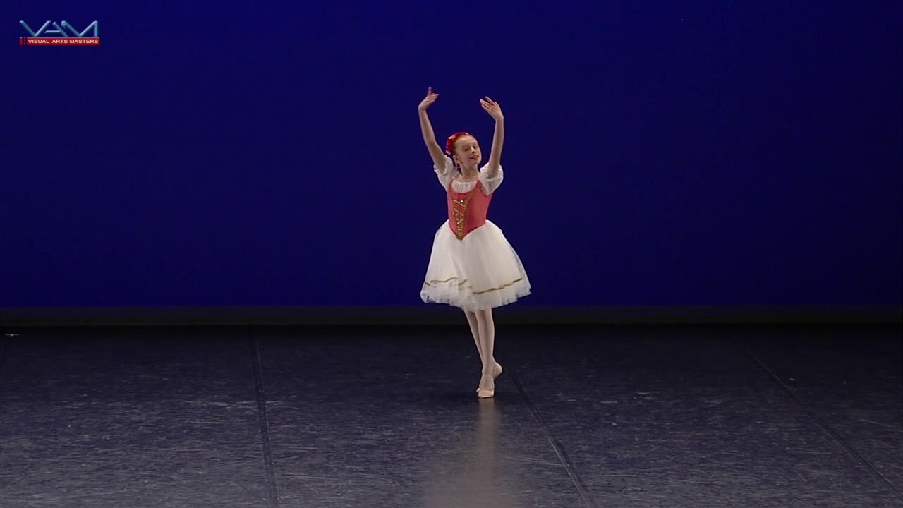 Charlotte Bean Swanhilda Variation YAGP Paris Semi Final 2018 - YouTube
