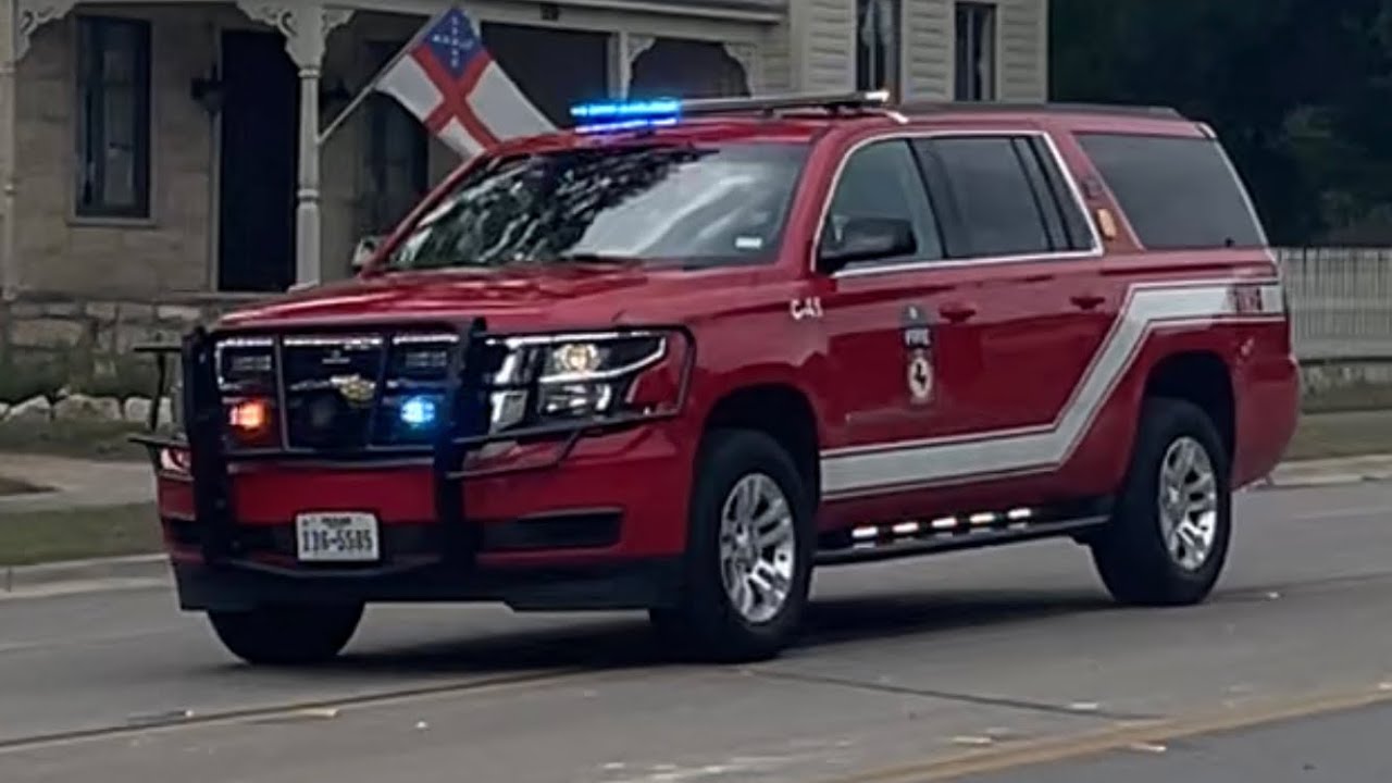 (RARE) Boerne Fire Department Command 41 Responding - YouTube