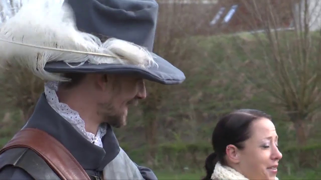 Op 1 April verloor Alva zijn bril - YouTube