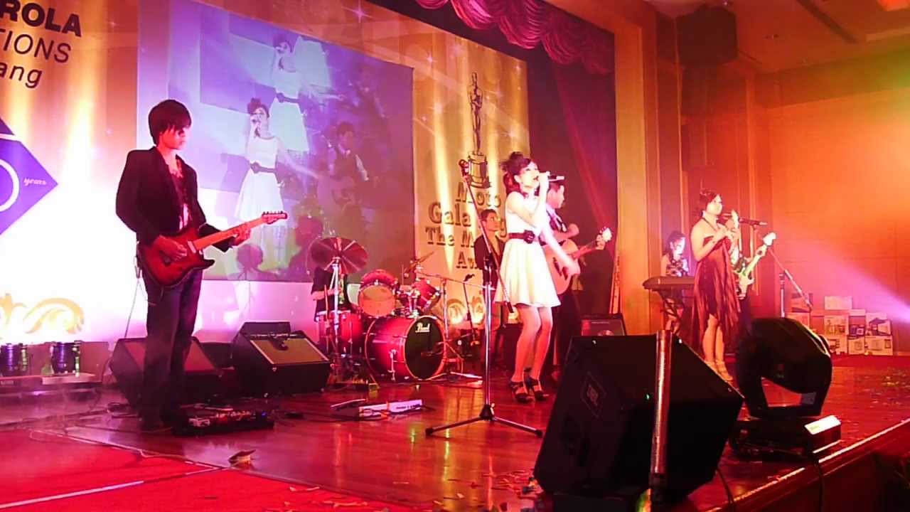 DND 2011 - Fireworks - YouTube