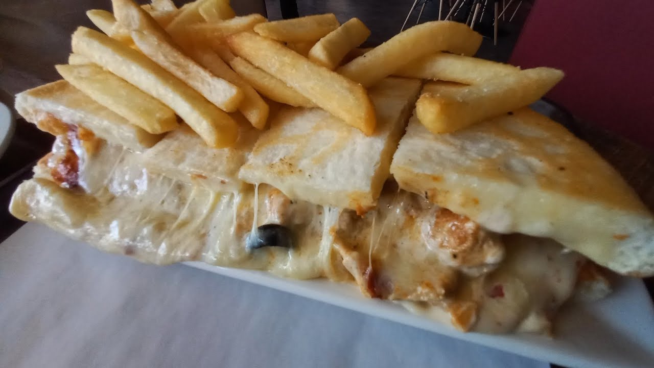 Calzone Chunks - YouTube