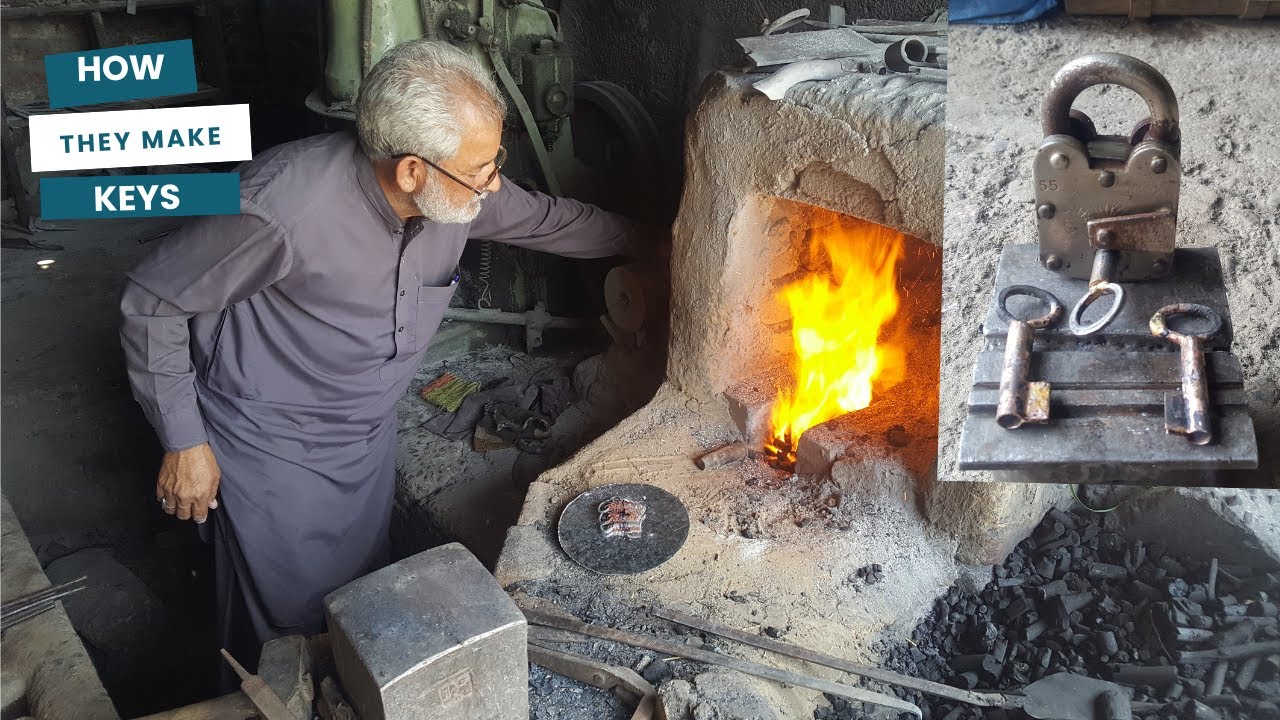 HOW KEYS WERE MADE IN OLD TIMES - YouTube