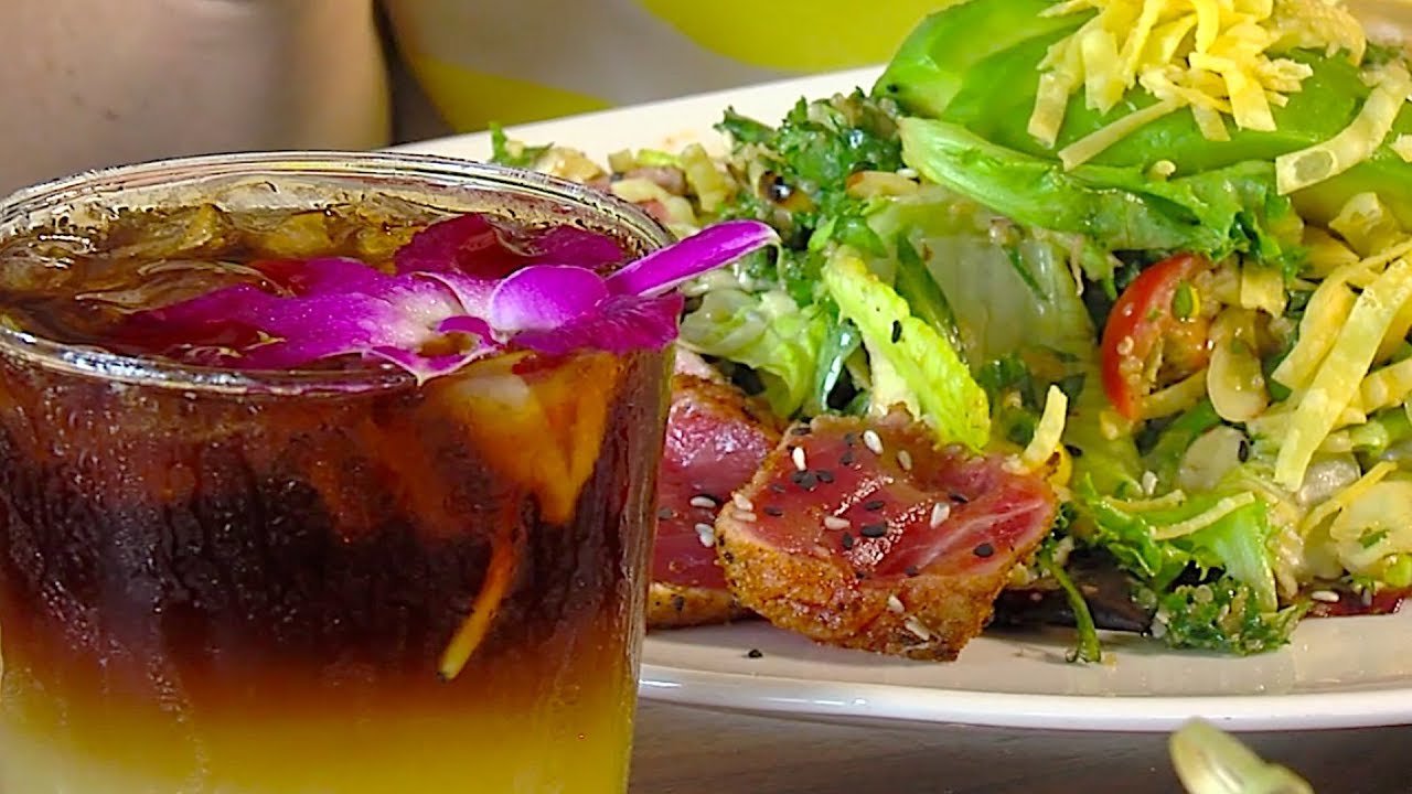 Retail Dining: 3 Delicious In-Store Restaurants - YouTube