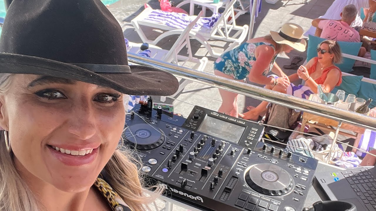Music Marathon - DJ Astrid Fox AUS - YouTube