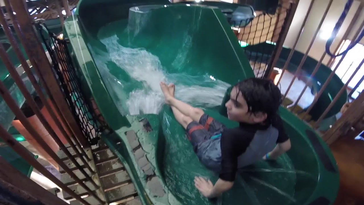 "Totem Towers" Both Slides || Great Wolf Lodge Wisconsin Dells USA ...