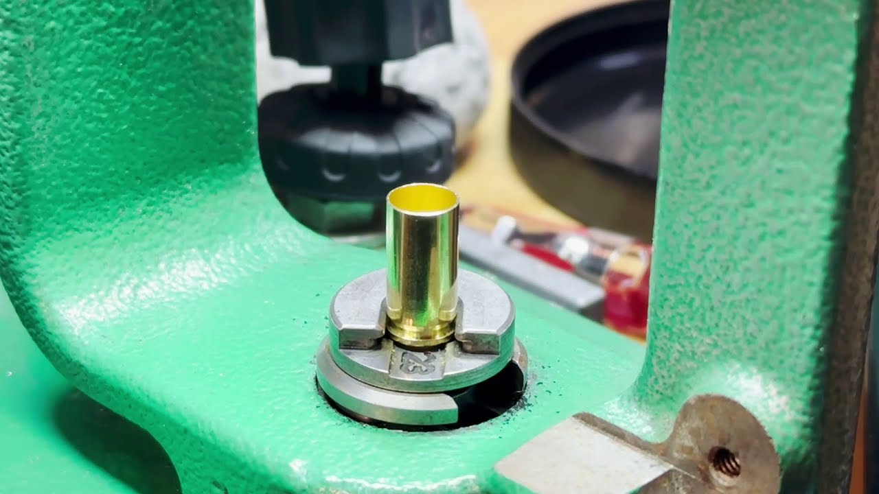 Reloading 32 ACP - Part 3 - Beretta 81 - Expanding Starline Cases ...