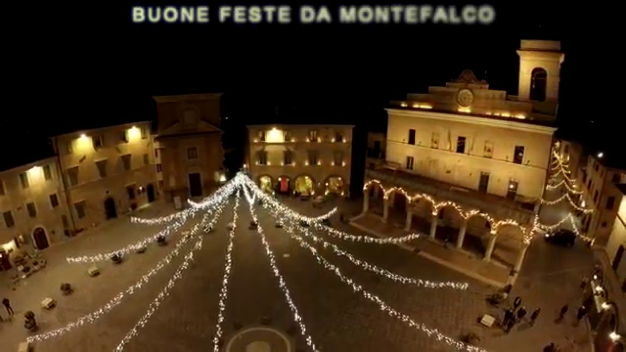 Montefalco Natale 2015 in 4K - YouTube