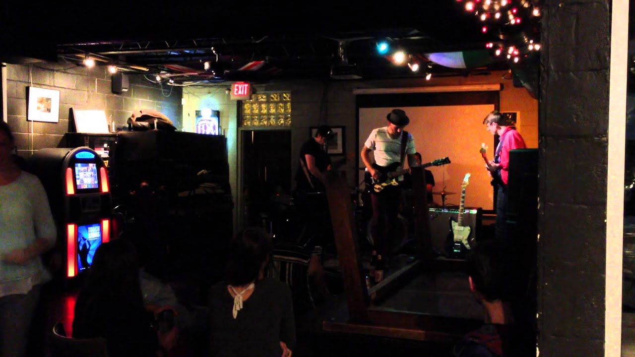 The Avocados at the Nomad Bar in Austin Texas April 11, 2015 - YouTube