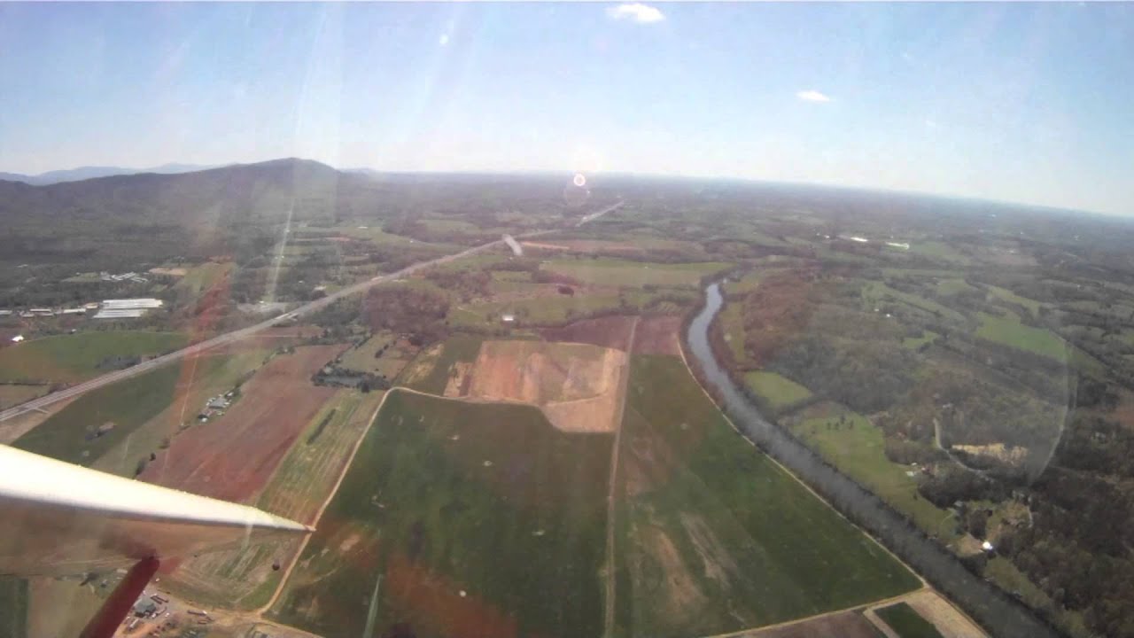 Glider training at Chilhowee Glider Port in a SGS 2-33A - YouTube