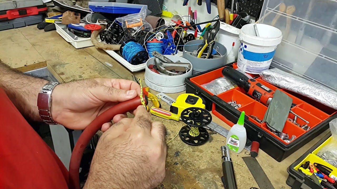 Constrictor knot for tying speargun bands, beginners guide - YouTube