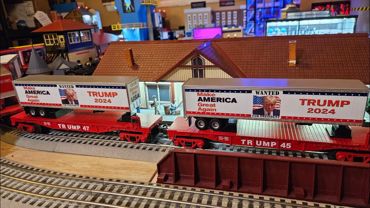 Trump 2024 Flat Car with 40' Trailer Load Legacy Station Exclusive MTH ...