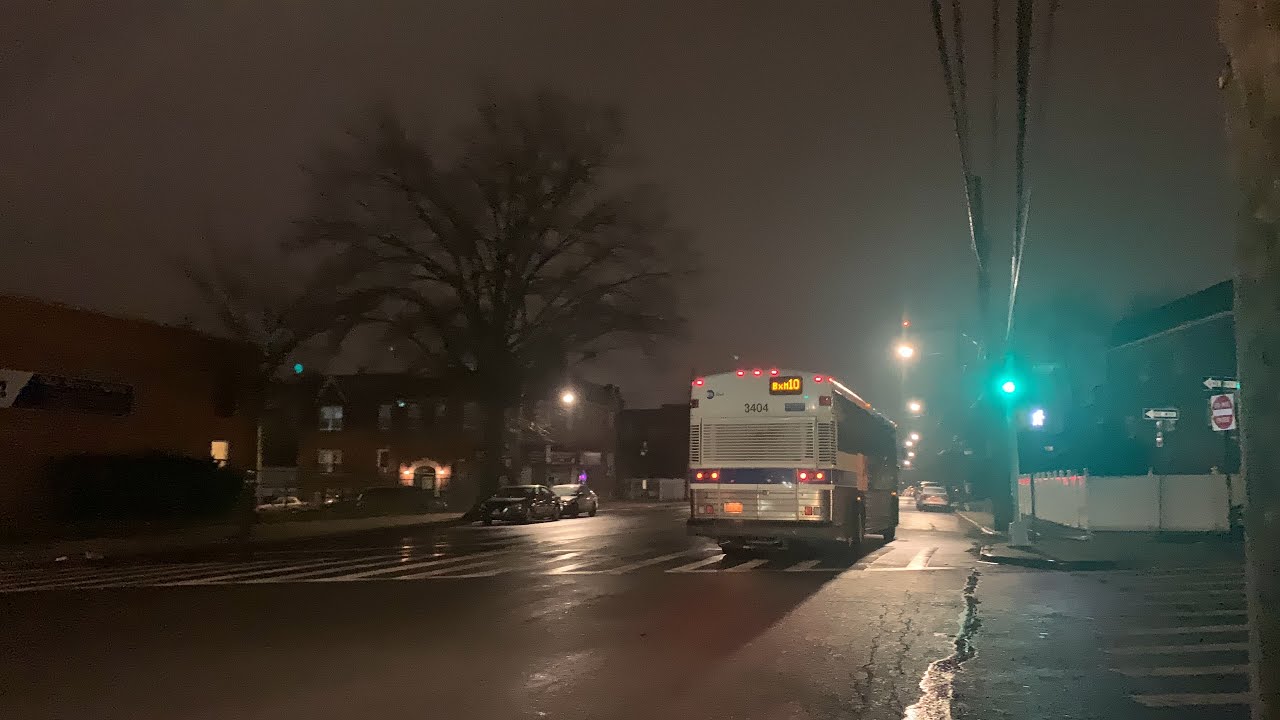 MTA Bus: 2006 MCID4500 Commuter Coach’s #3271 & 3404 on the BxM10 - YouTube