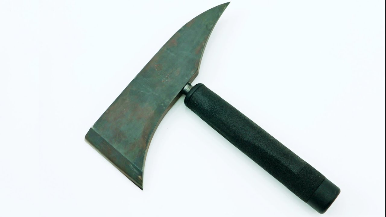 Collapsible Axe by Strider Knives - YouTube