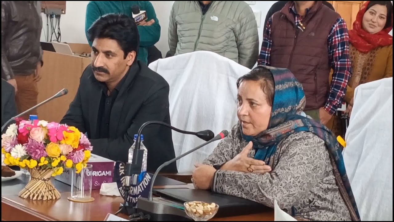 Today’s Top News Headlines and Latest News at 7:30 pm on 25th November ...