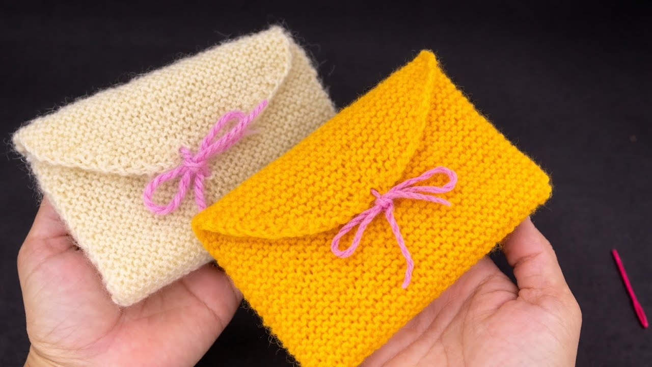 How to knit pouch 👝 for beginners for makeup jewellery & more - YouTube