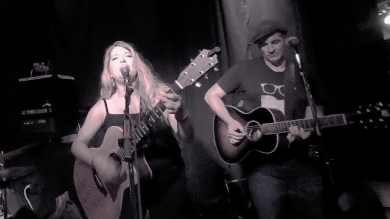 Deann René When You Kiss Me live at MOTR - YouTube