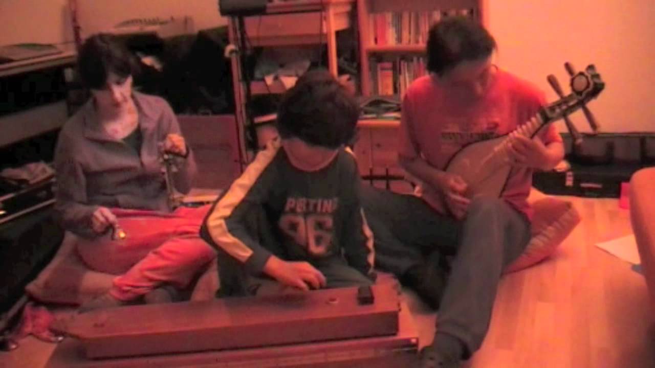 Pipa Jam. Miyoshi Family - YouTube