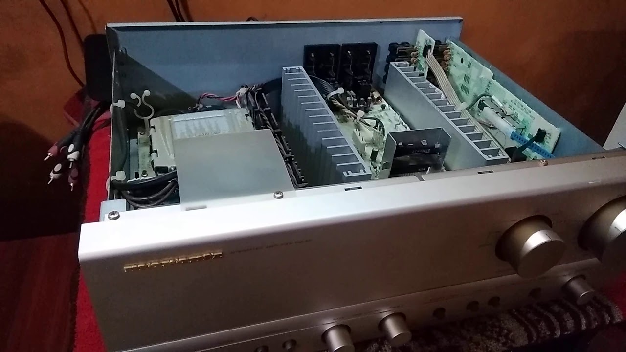 marantz pm 50 - YouTube