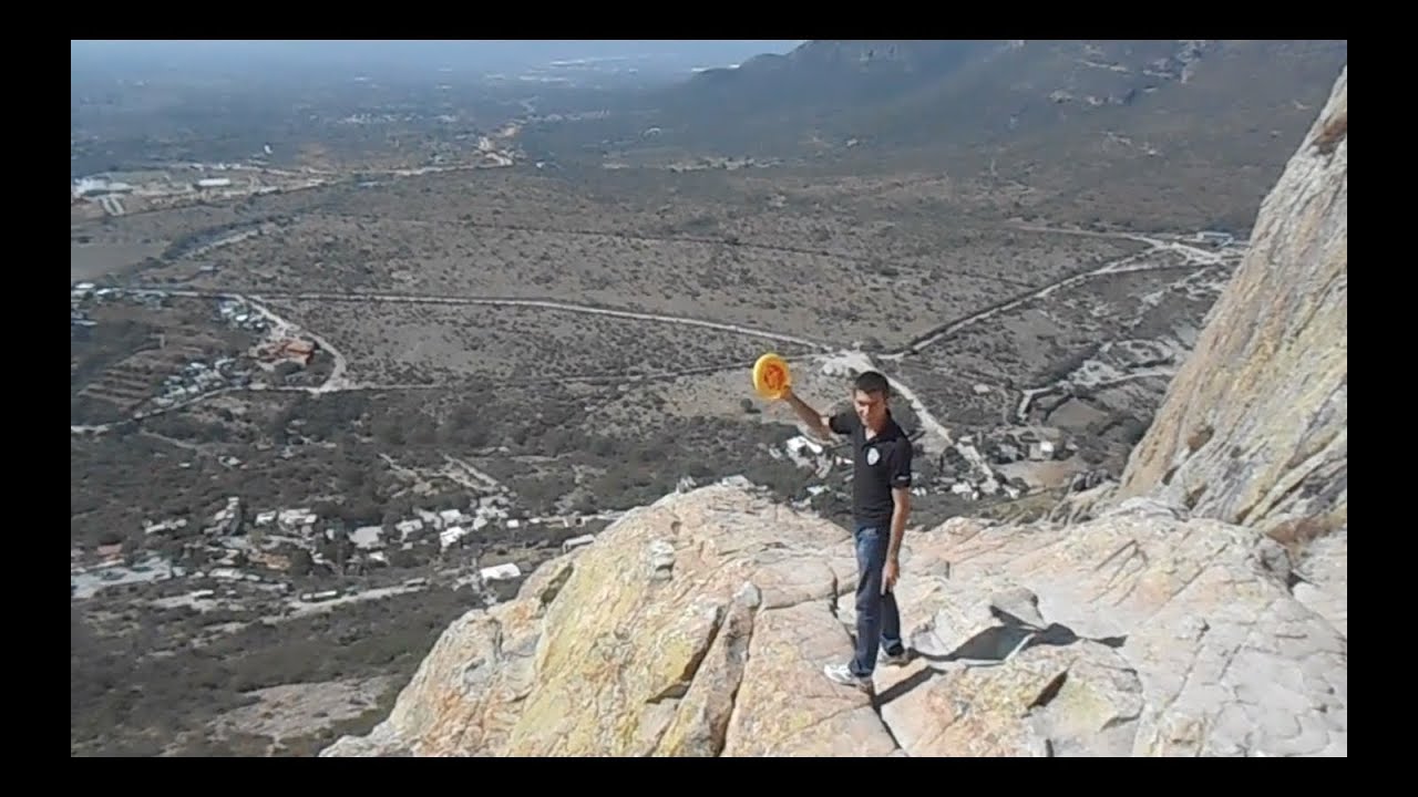 Longest Frisbee Throw Ever YouTube longest-frisbee-throw-ever-youtube