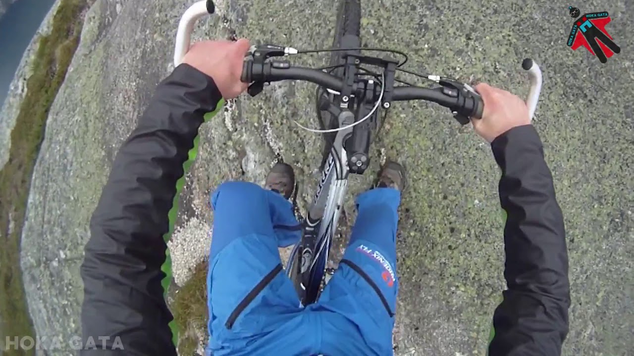 MTB Base jumping - Riding a 1000 meter vertical cliff - YouTube